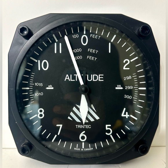 Trintec Industries | Other | Trintec Black Aviation 0 To 10000 Altitude Altimeter Analog Battery ...